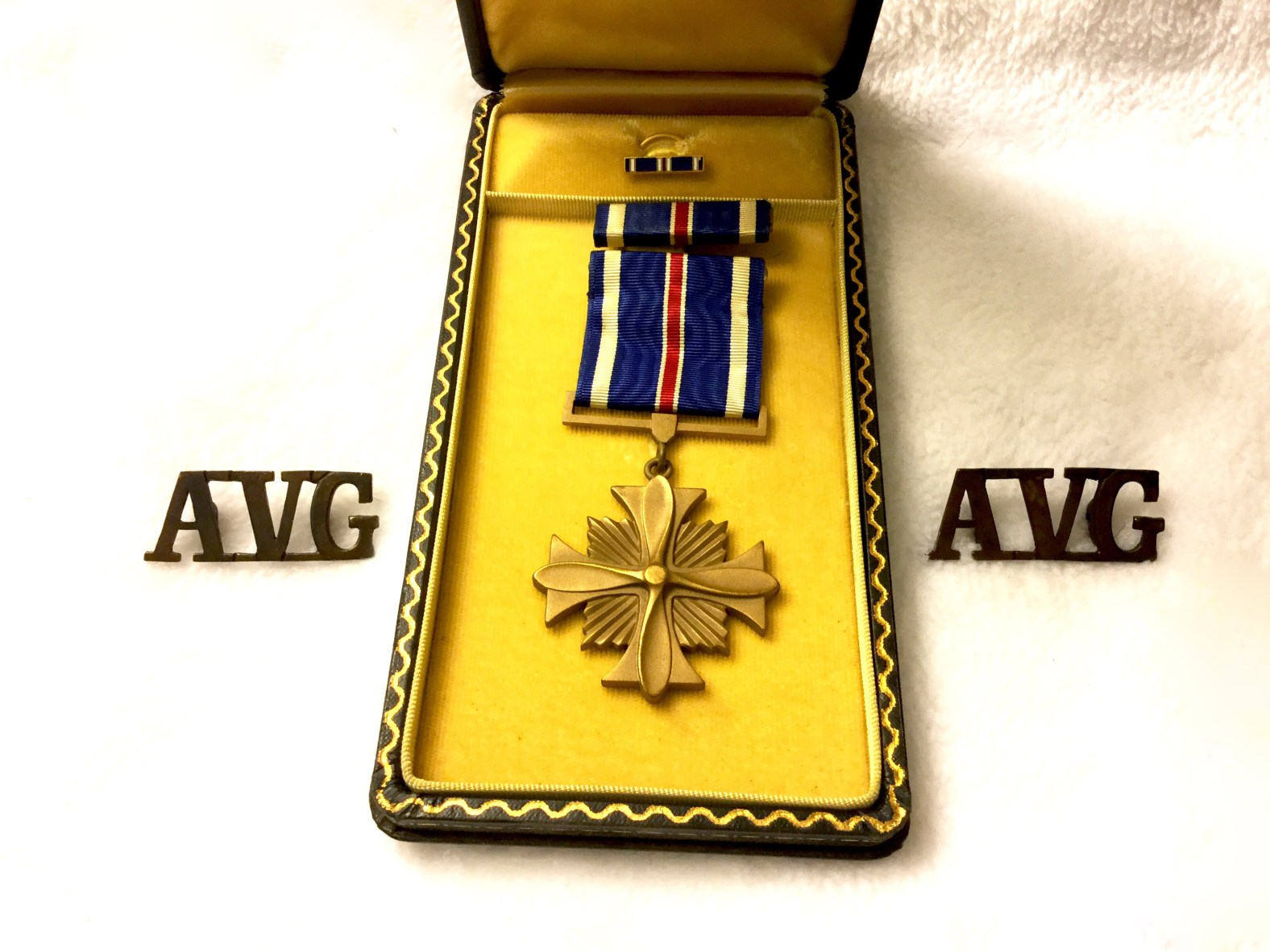 Distinguished Flying Cross | THE FLYING TIGERS | JOHNNIE PETACH